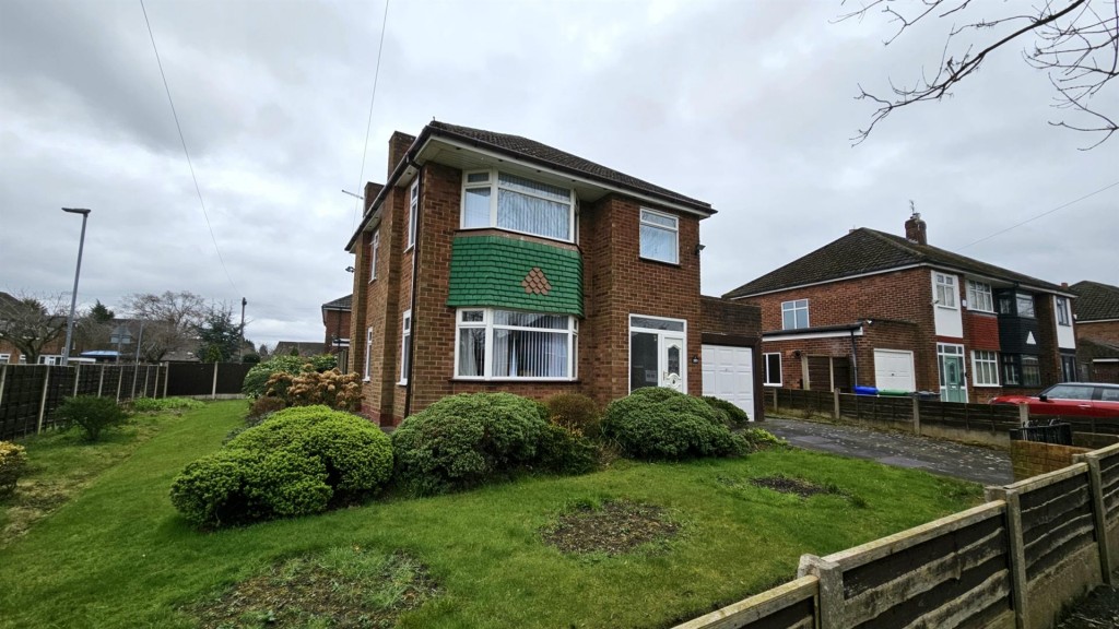 Peel Hall Road, Manchester, 3 bedroom, House - Detached